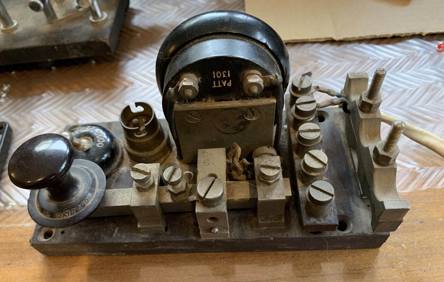 wythall radio club | Restoration of the Morse Code Buzzer Repeater Key ...